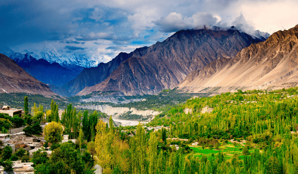 Why Gilgit-Baltistan Is the Ultimate Trekking Paradise? - Awaragardi.PK